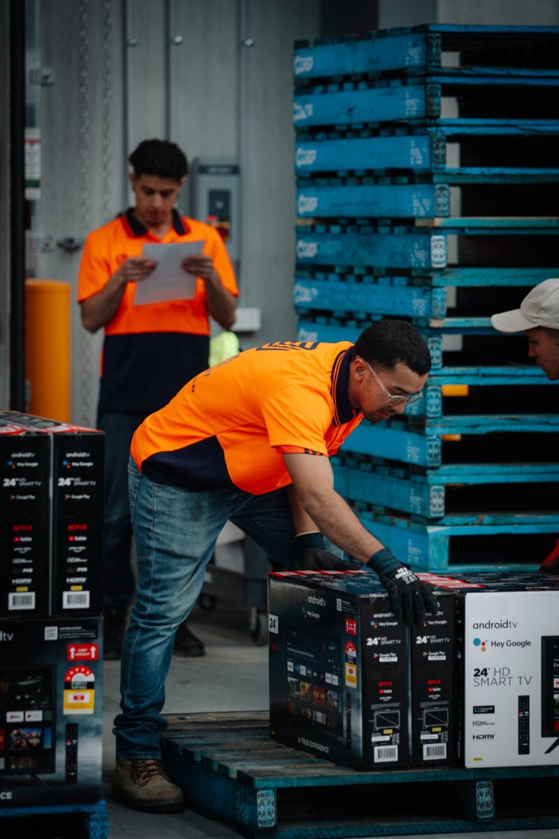 Sipena Logistics – "Expert Container Crews, Delivering Efficiency and ...